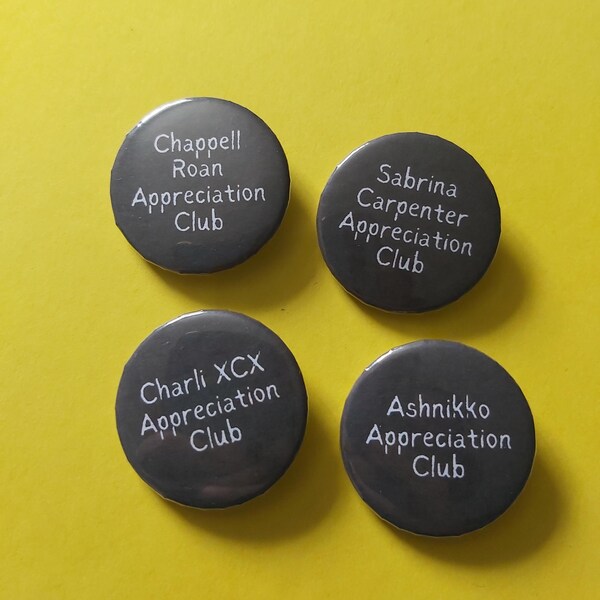 Sabrina Carpenter Pin Badge - Etsy