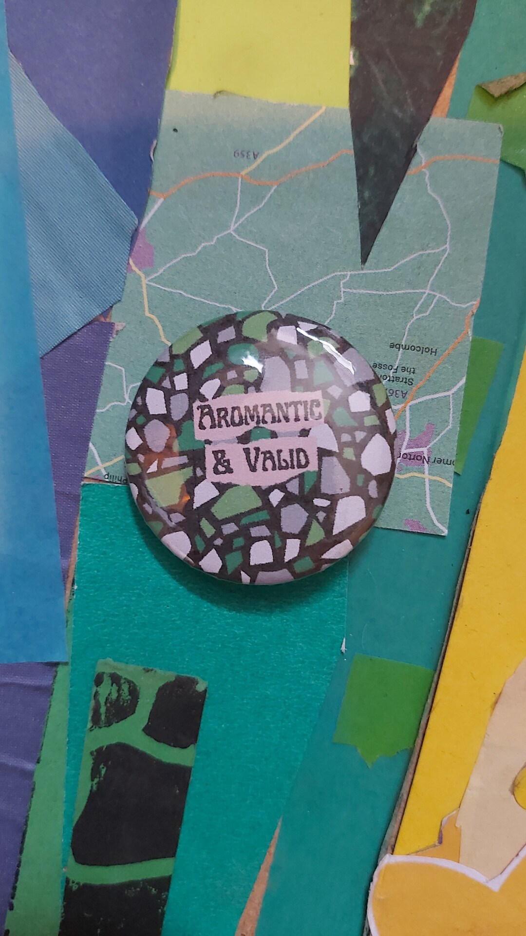 Aromantic and Valid Aro Ace LGBTQ Activist Black and Green Colours 32mm ...