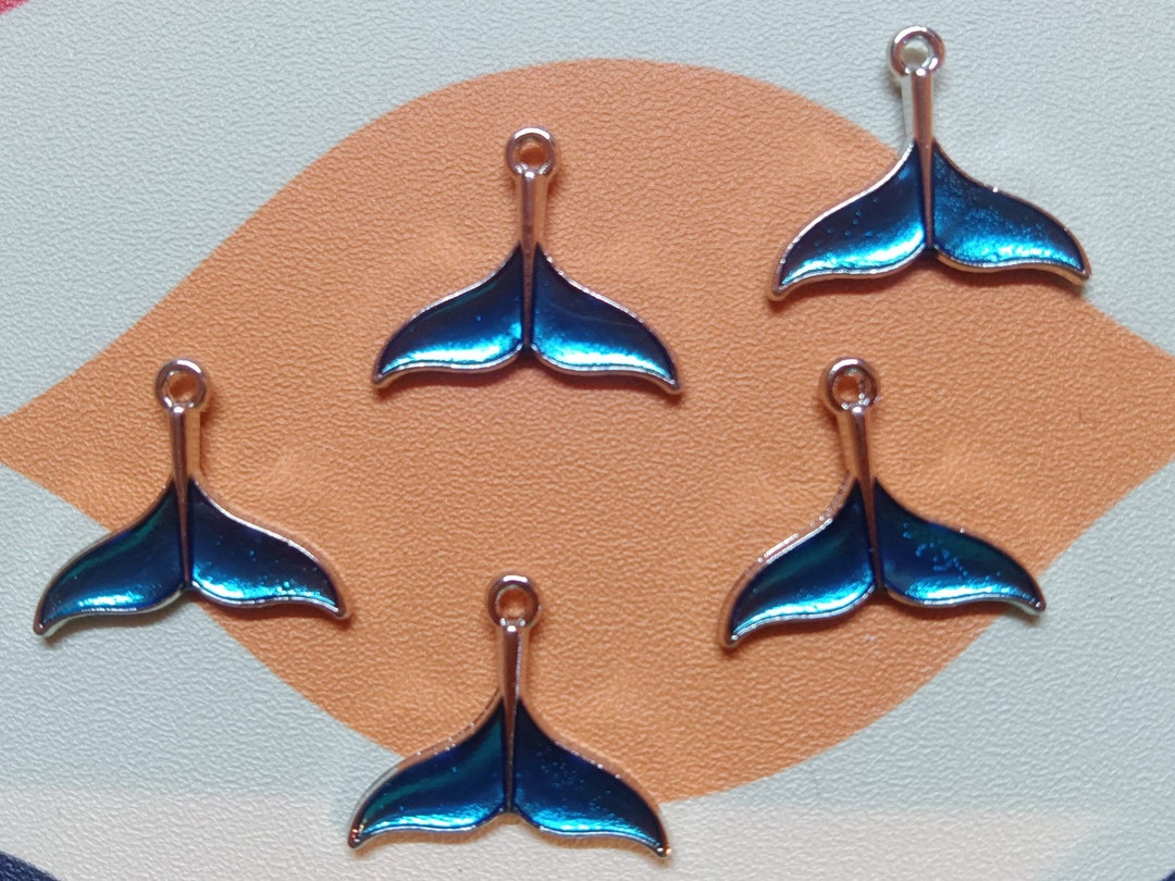 5 Beautuful Double Sided Whale Tail Charms Pendents : Jewelry - Etsy