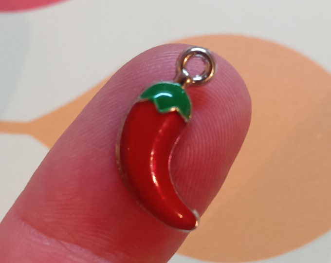 10 Bright Chili Pepper Charms - Pendants - DIY - Jewelry Making #149 - Etsy