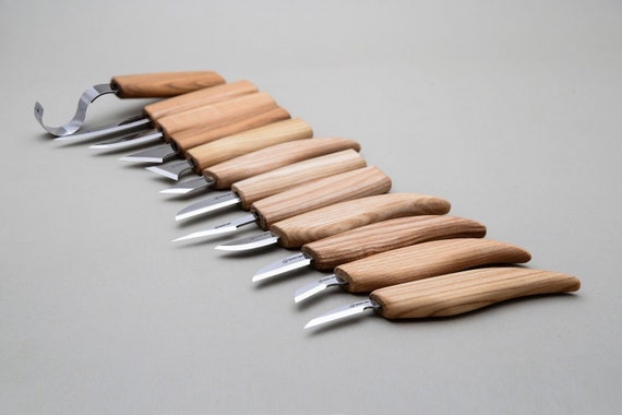 Wood Carving Set of 12 Knives in Tool Roll BEST SET of Woodcarving Tools Gift Set of Carving Knives Wood Carving Tools Beavercraft S10 Etsy Australia
