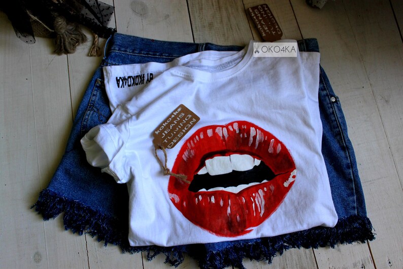 Lips on Clothes Hand-painted Jacket Sexy Lips Lips on T-shirt - Etsy