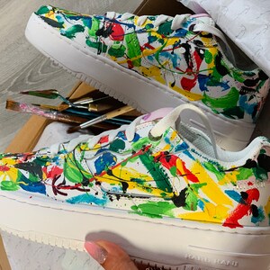 Nike Men's Sneakers in Paint Sneakers in a Spray Can Spray Paint ...