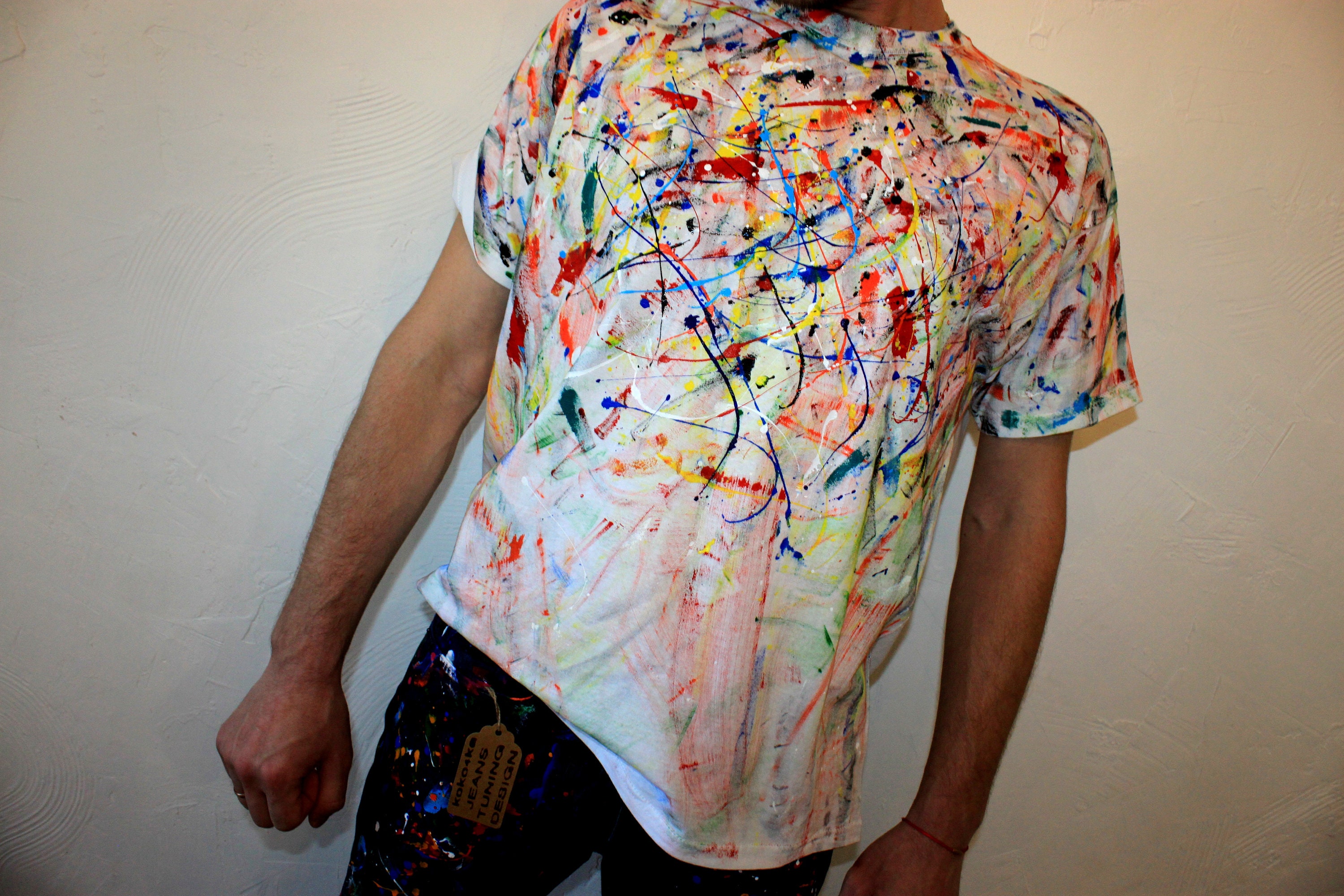 Buy Man's T-shirt T-shirt in Paint T-shirt in the Spray Paint Splatter ...