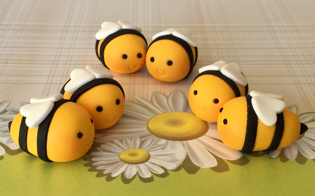 12 Fondant Sugar Bees. Cake Toppers. Cupcake Toppers. Approximately ...