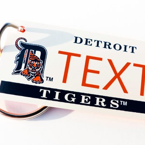 Personalized Detroit Tigers Keychain Tag Retro Key Tag - Etsy