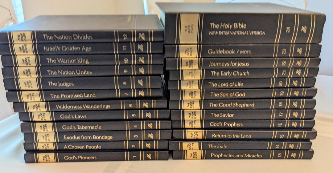 The Book of Life Complete Set, Zondervan. 24 Volumes, Illustrated Bible ...