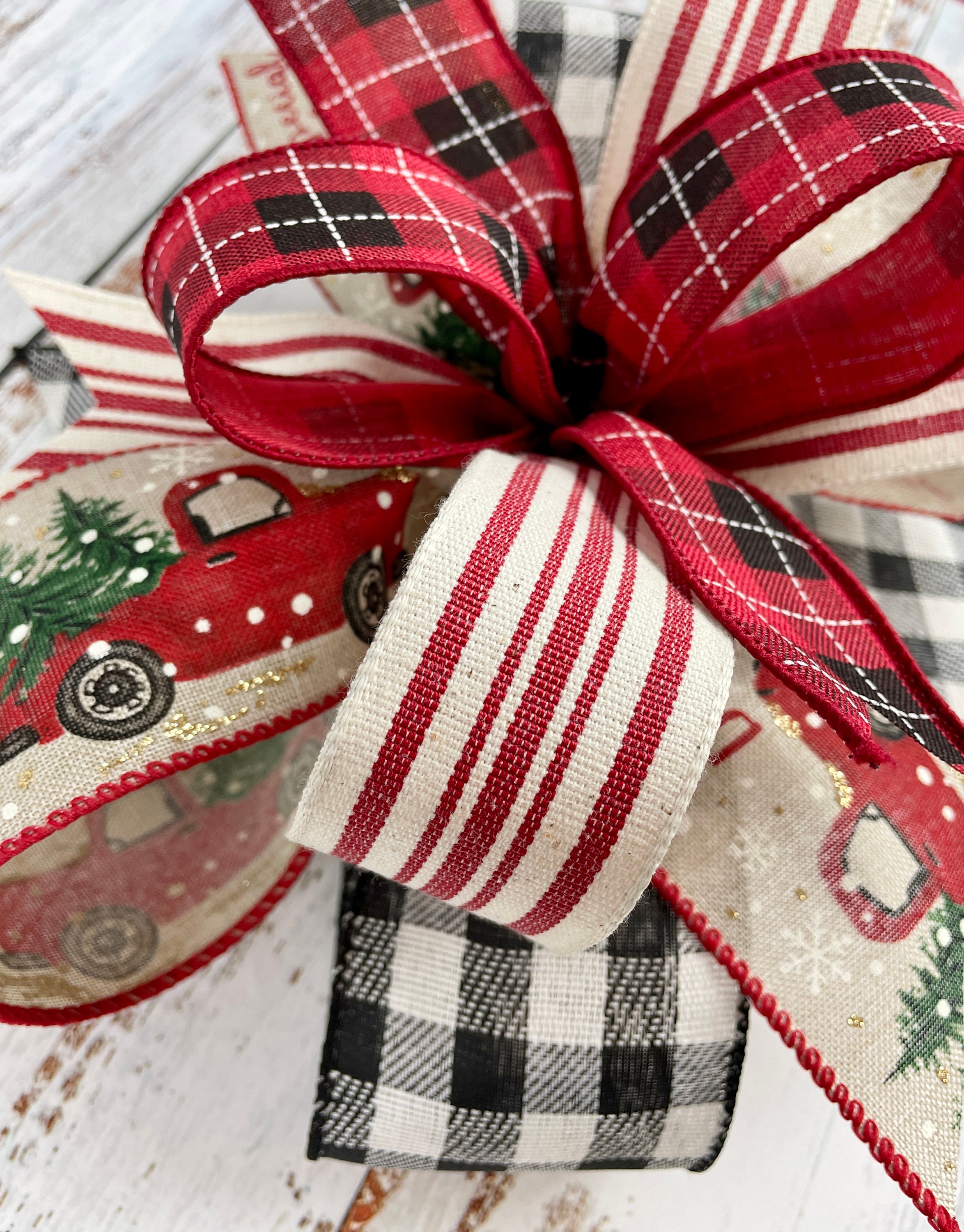 Christmas Bow Red Truck Christmas Bow Farmhouse Christmas - Etsy
