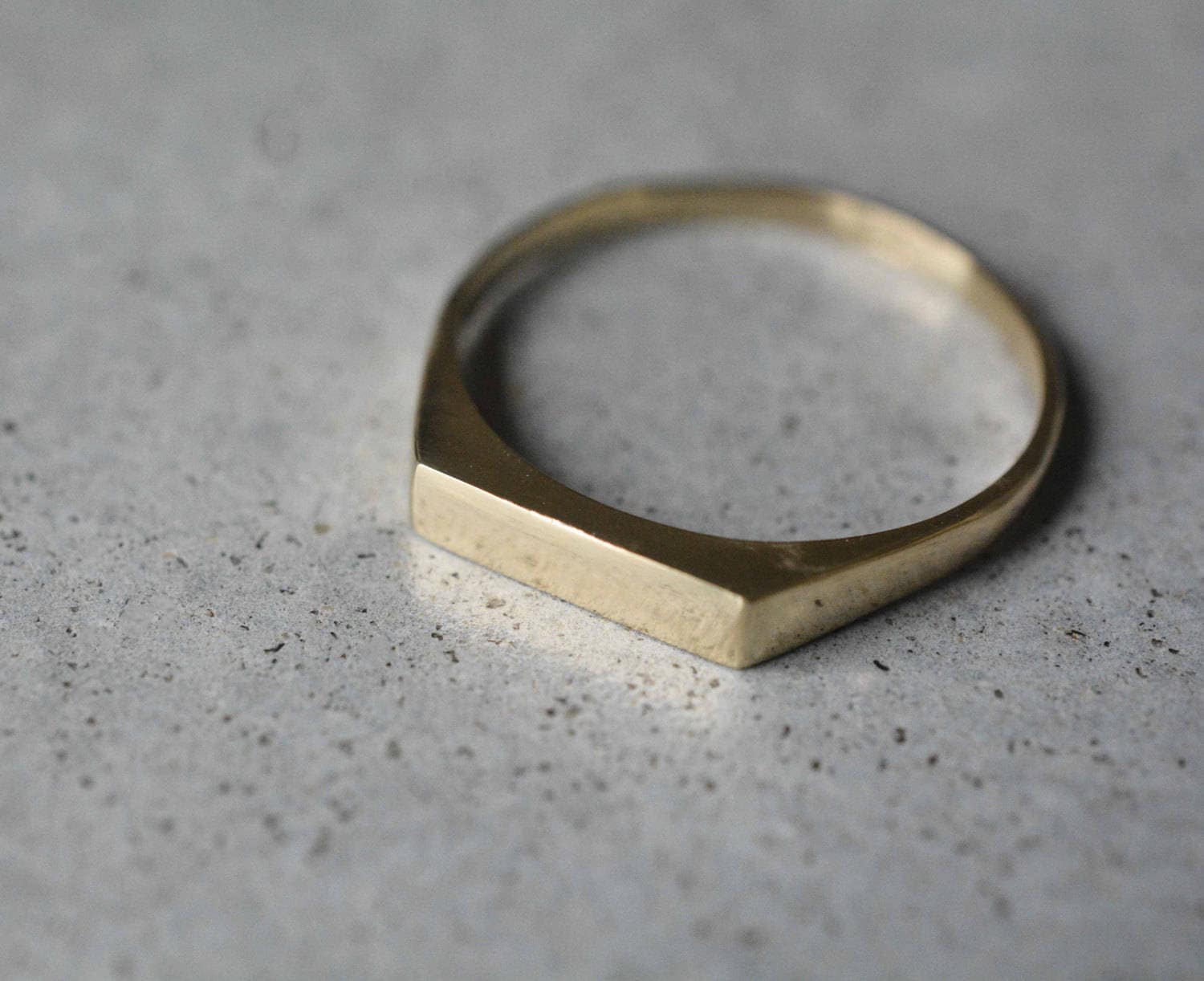 14k solid gold ring 14k gold delicate signet ring Simple | Etsy