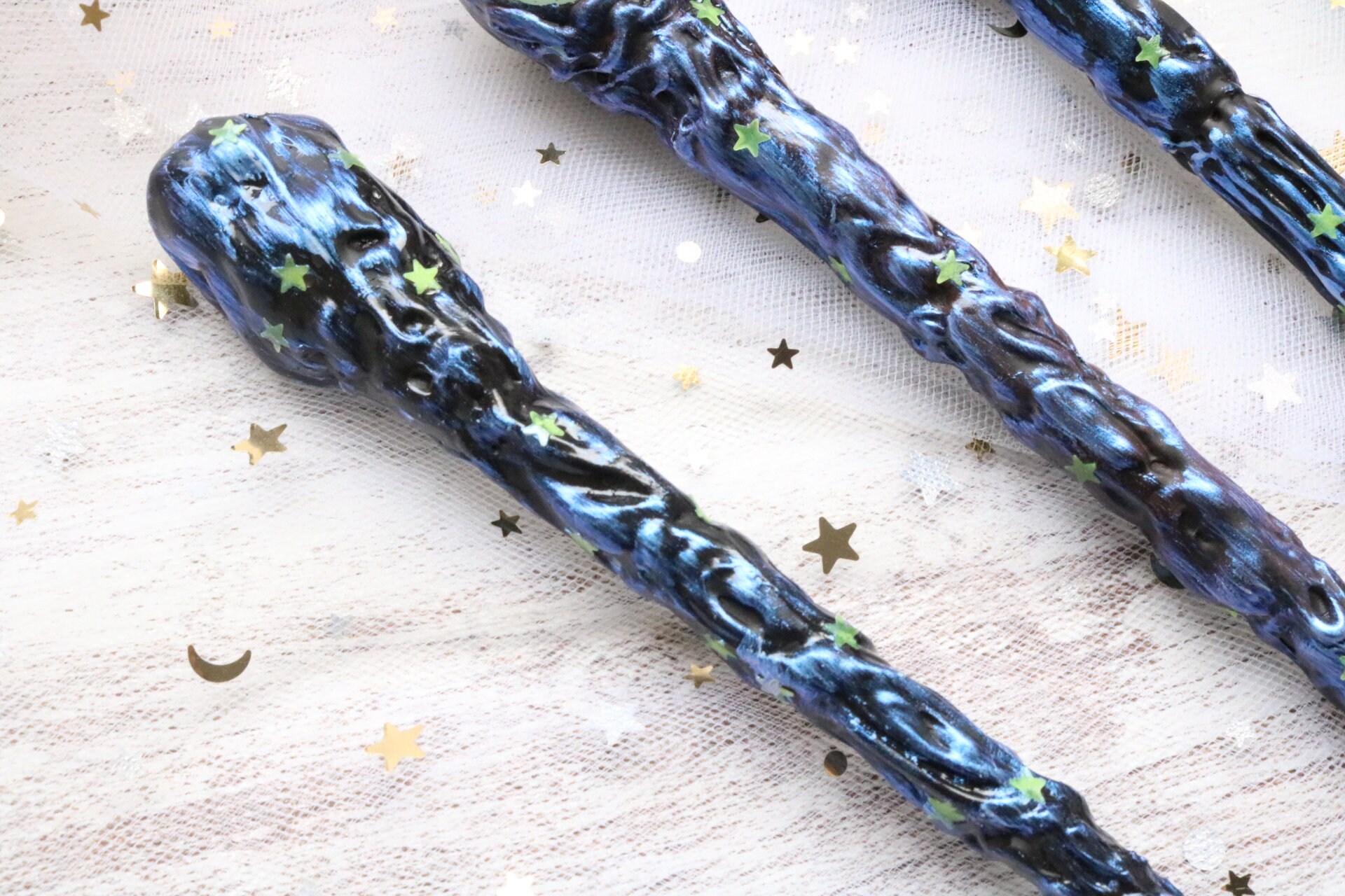 MAGIC WANDS GLOW in the Dark. Special Wands for Magicians and Witches ...