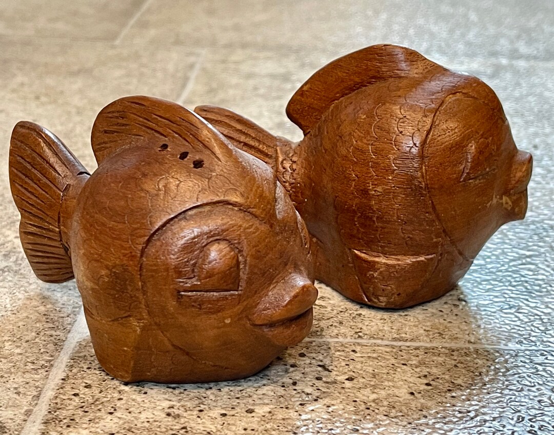 Vintage Wooden Fish Salt and Pepper Shakers, Wood Fish Shakers, Wood S ...
