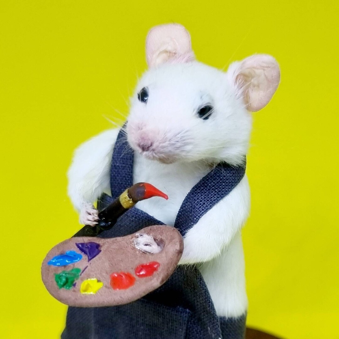 Artist Painter Taxidermy Mouse ~ Art, Paint, Hobby, Cute, Miniature ...