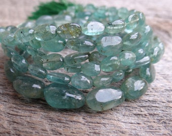 Emerald nugget | Etsy