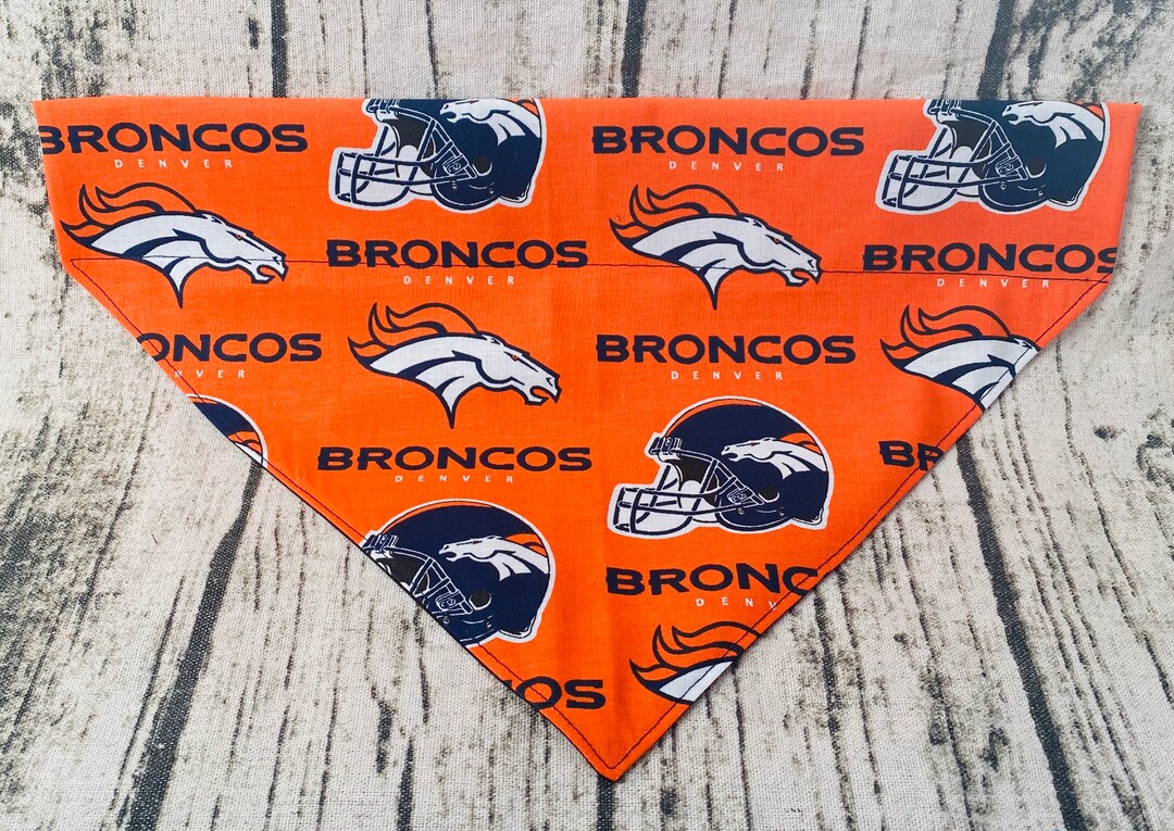 Orange Broncos dog bandana, denver broncos dog bandana - Etsy.de