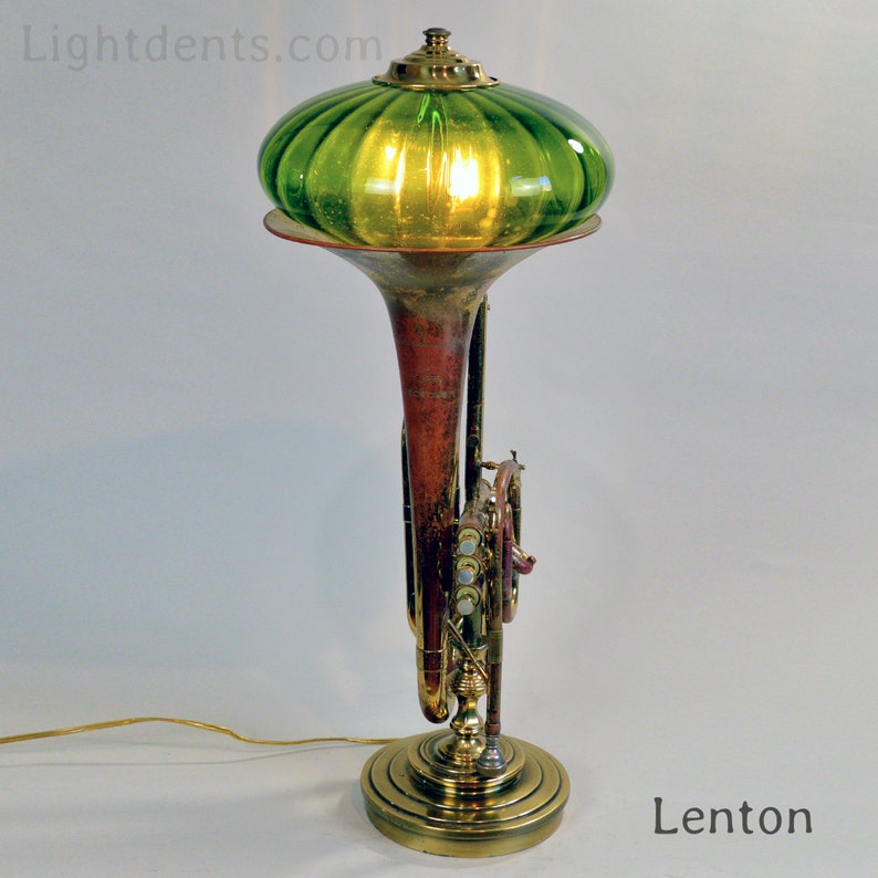 Vintage Marching French Horn Accent Lamp. - Etsy