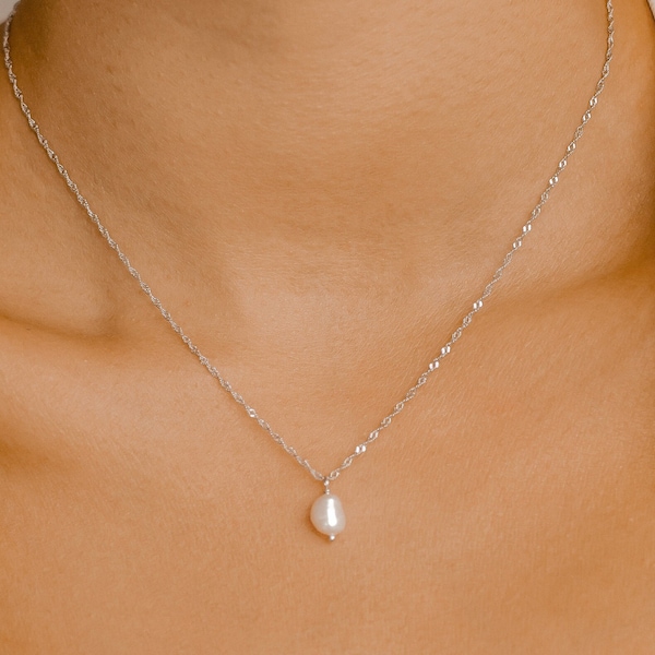 Delicate Necklace - Etsy