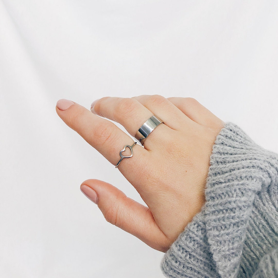 Simple Band Ring in Silver Colour Minimalist Ring Stainless Steel ...