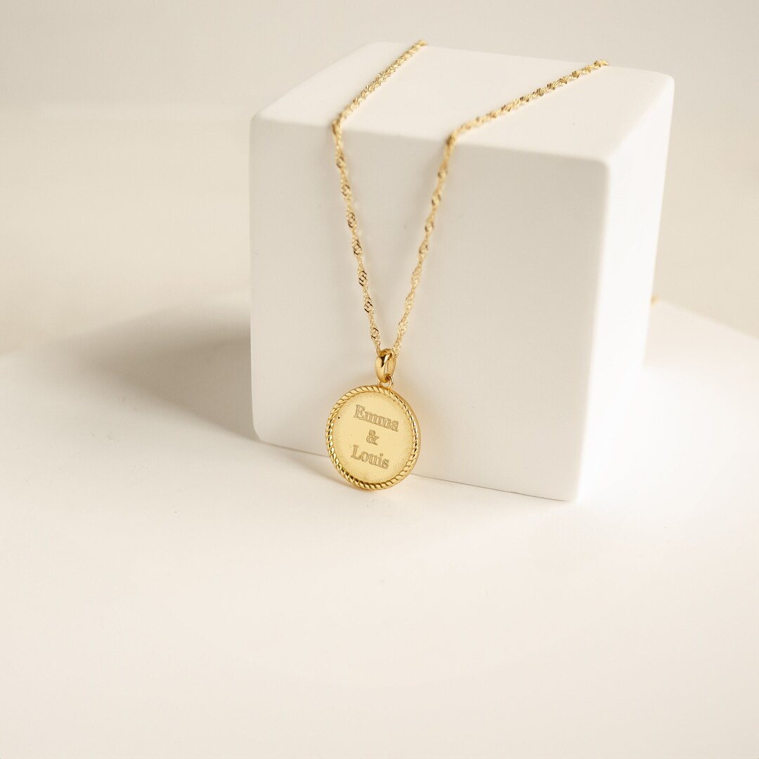 Custom Engraved Round Pendant Necklace | Custom Engraving Jewelry ...