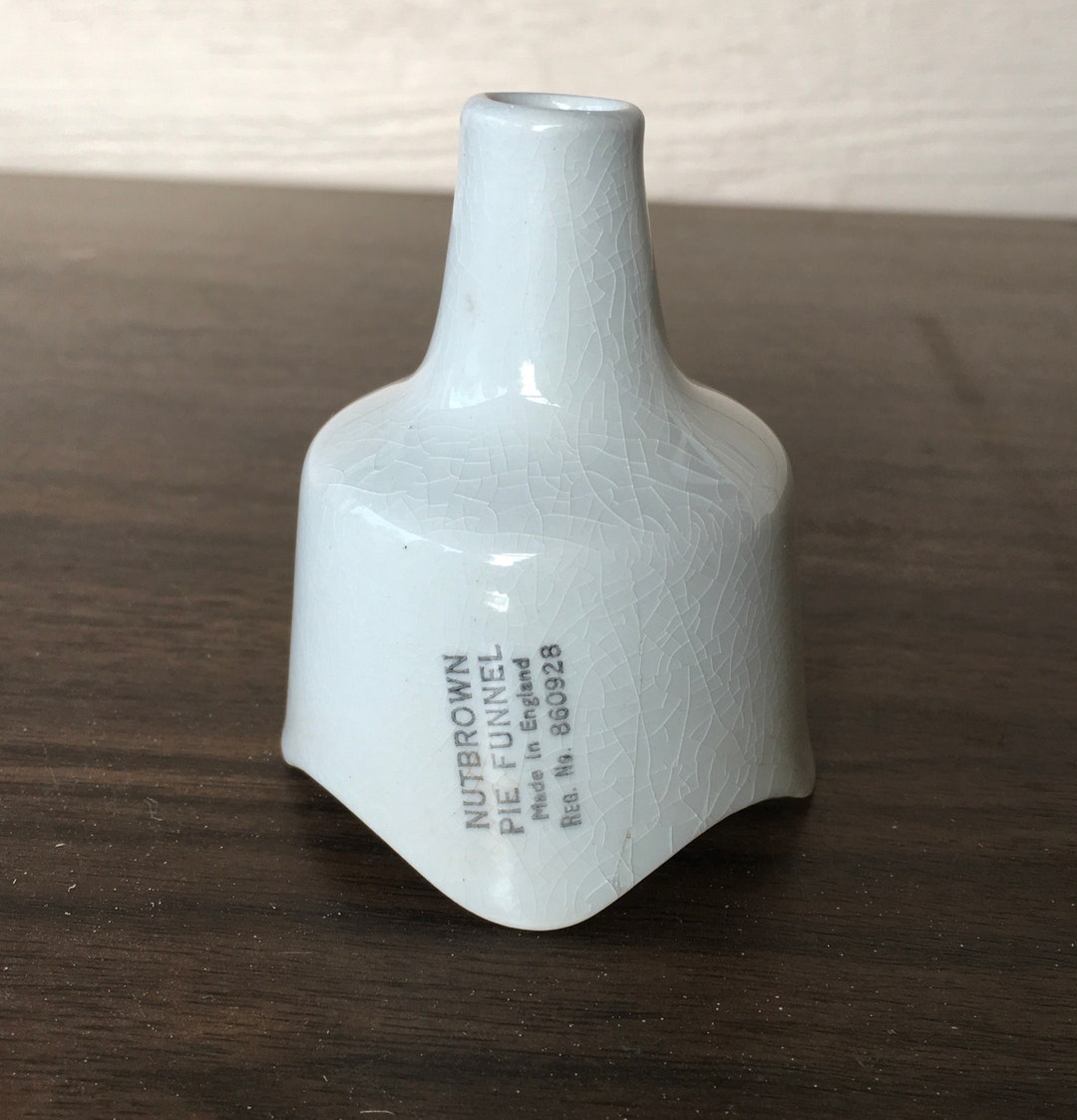 Vintage NUTBROWN Pie Funnel Vent 3 Tall 2 1/2 Base Ceramic - Etsy