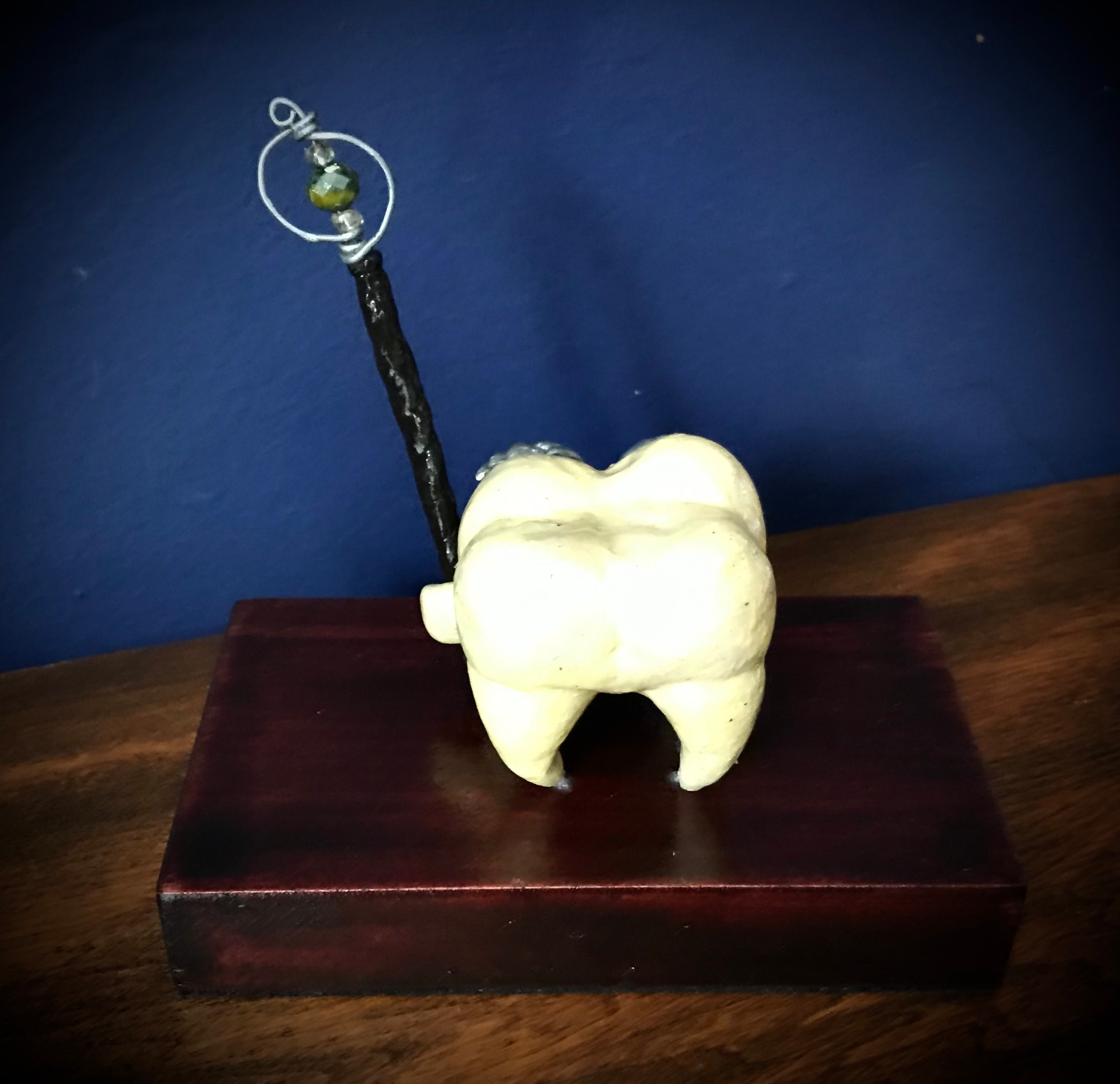 Escultura de arte con forma de muela del juicio - Etsy España