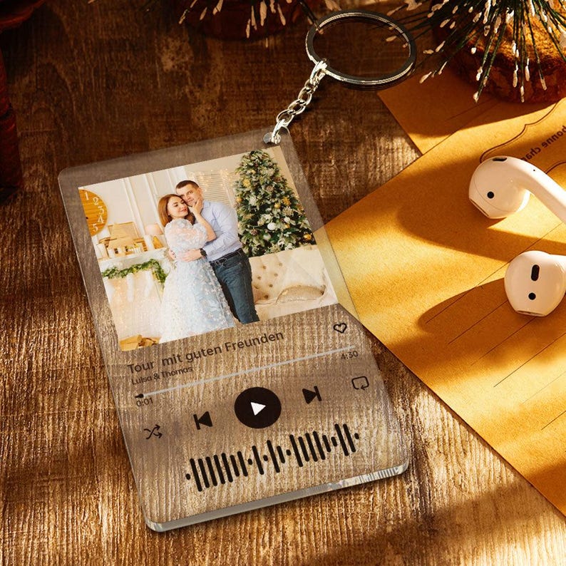 Personalized Acrylic Album Cover Keychain Music Code Key Chian 46.37cm ...