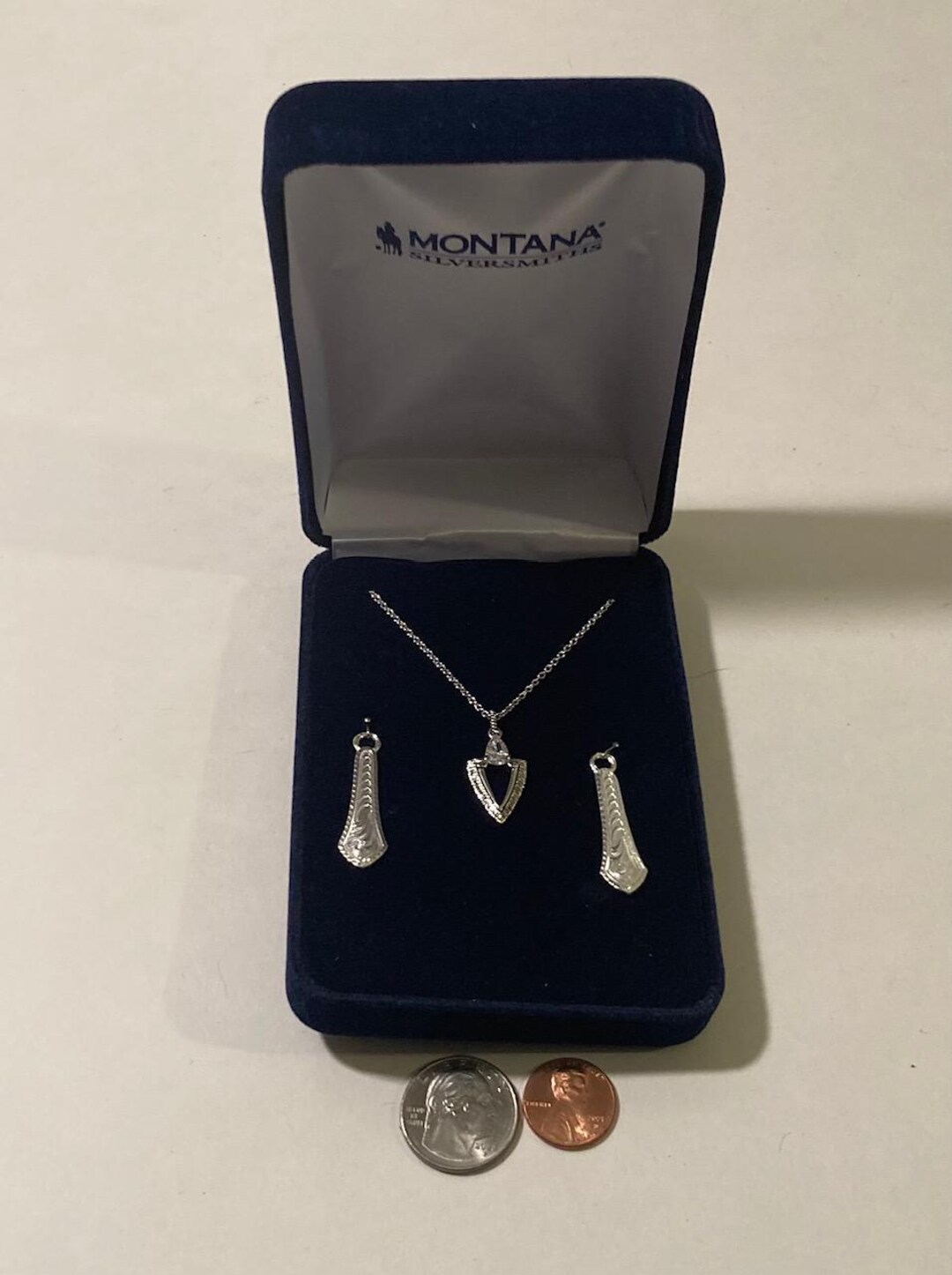 Vintage Metal Montana Silversmiths Silver Necklace and Matching Earring ...
