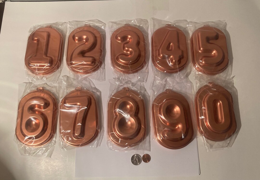 10 Vintage Metal Number Pans, Cakes, Parties, Fun, Baking, so Many ...