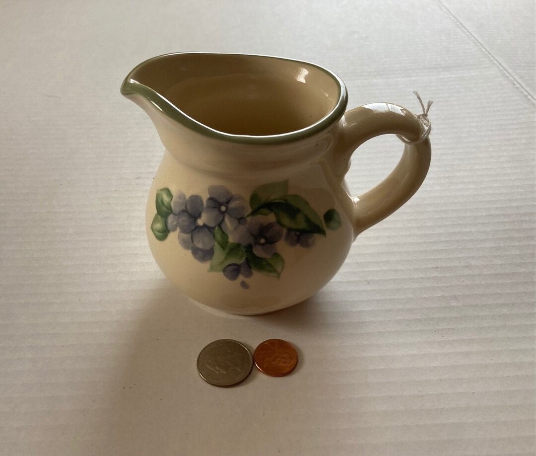 Vintage Pfaltzgraff Pitcher, Made in USA, Comes With a Box, Kitchen ...