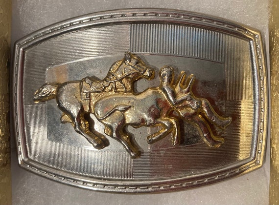 Vintage Metal Belt Buckle, Cow Wrestling, Rodeo, Cowb… - Gem