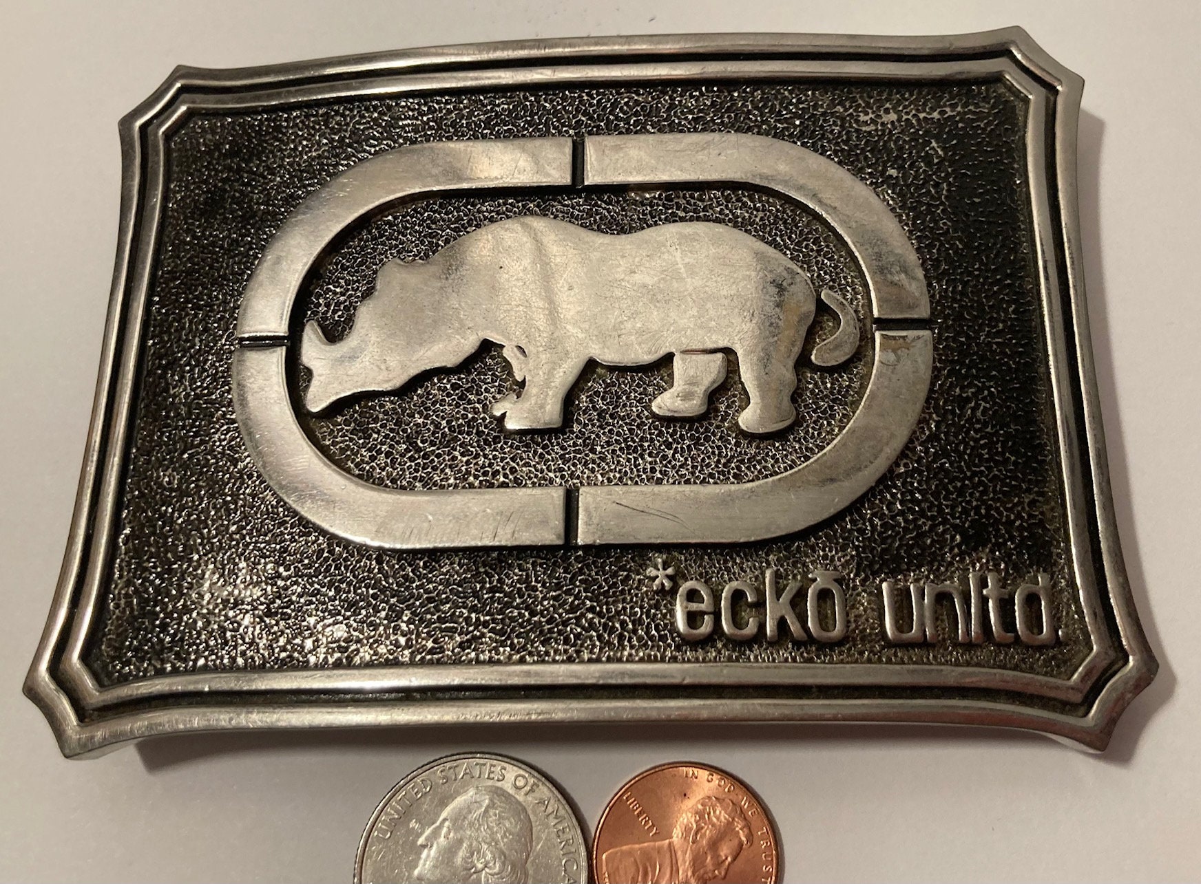 Rhino belt buckle store