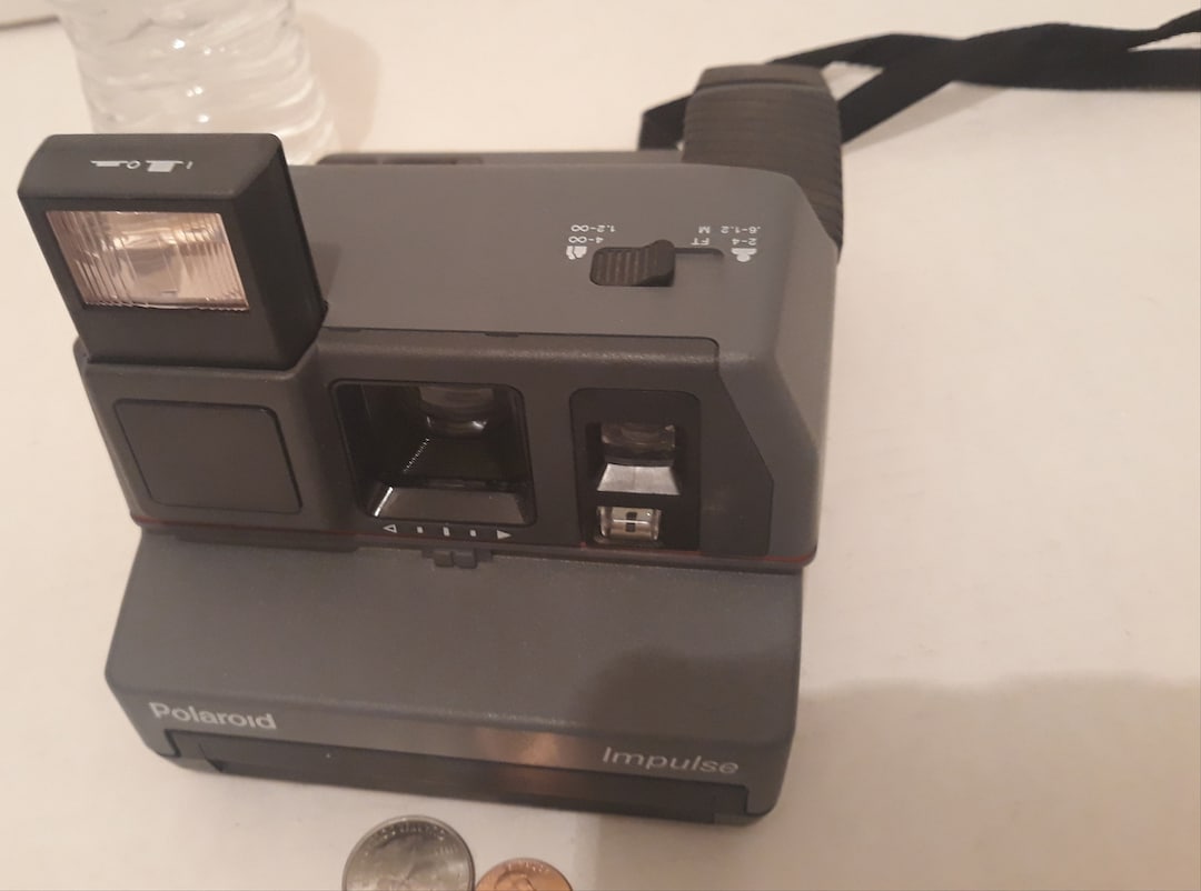 Vintage Polaroid Impulse Camera, Instant Camera, Lights, Photography ...