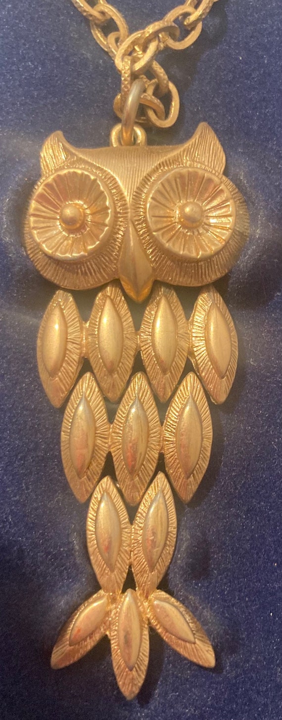 Vintage 1974 Avon Metal Owl, Pendant Necklace, In Pul… - Gem