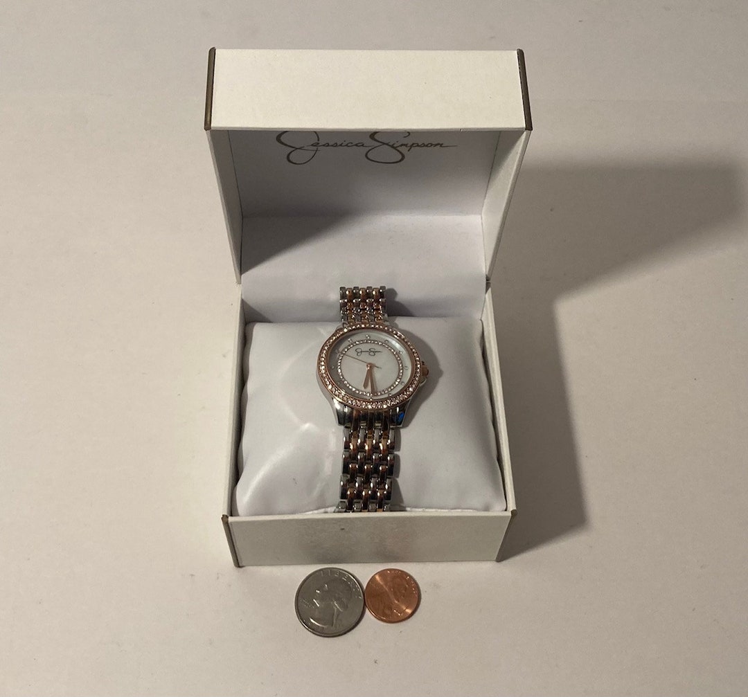 Vintage Jessica Simpson Wrist Watch, in Original Case, Fashion, Time ...