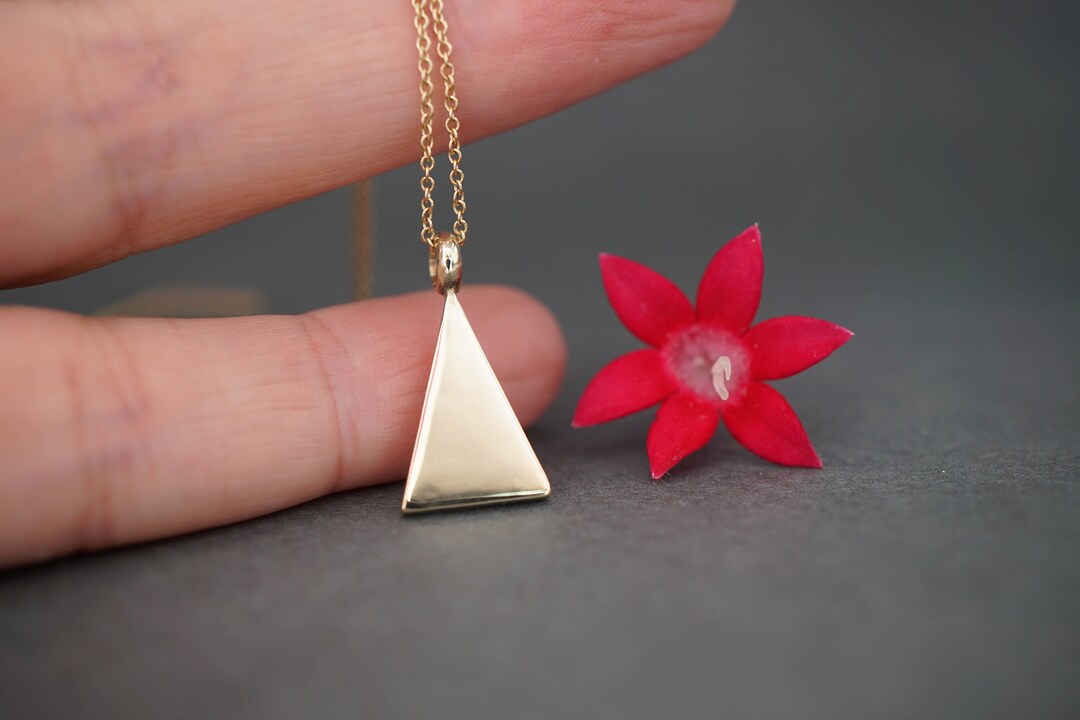 14k Gold Triangle Necklace - Triangle Gold Necklace - Gold Triangle ...