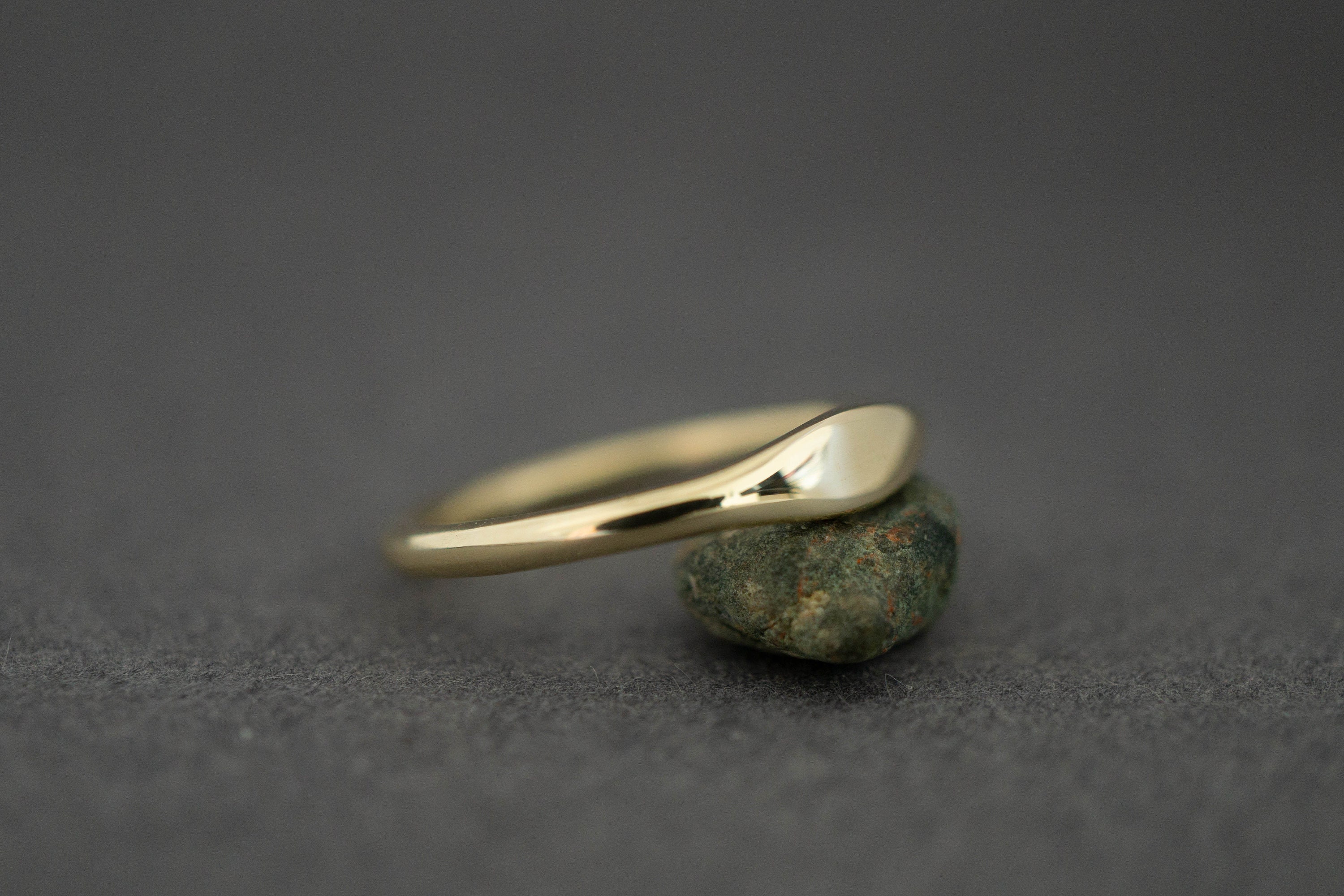 Solid Gold Pointer Finger Ring Signet Gold Ring Women - Etsy