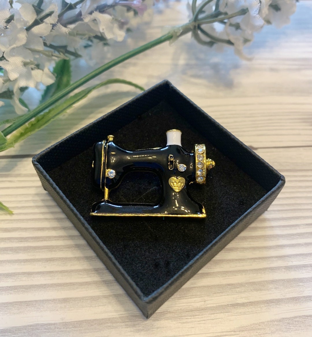 Rhinestone Black Gold Sewing Machine Enamel Painted Brooch Gift Boxed ...
