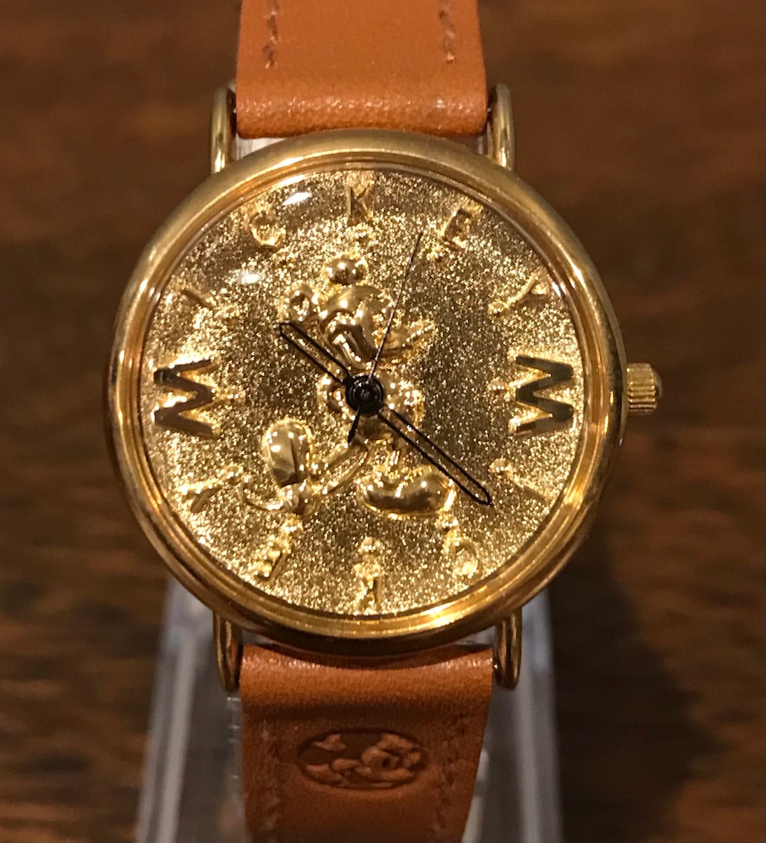 1990’s Disney Gold Toned Mickey Mouse Watch- Vintage Women’s Disney ...