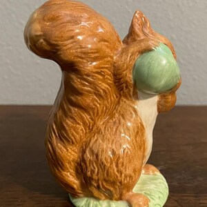 Squirrel Nutkin- Beatrix Potter Figurine- Beswick Studio of Royal ...