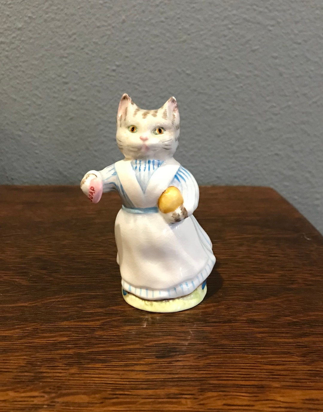Tabitha Twitchitt- BP2A- Beatrix Potter Figurine, F. Warne & Co ...