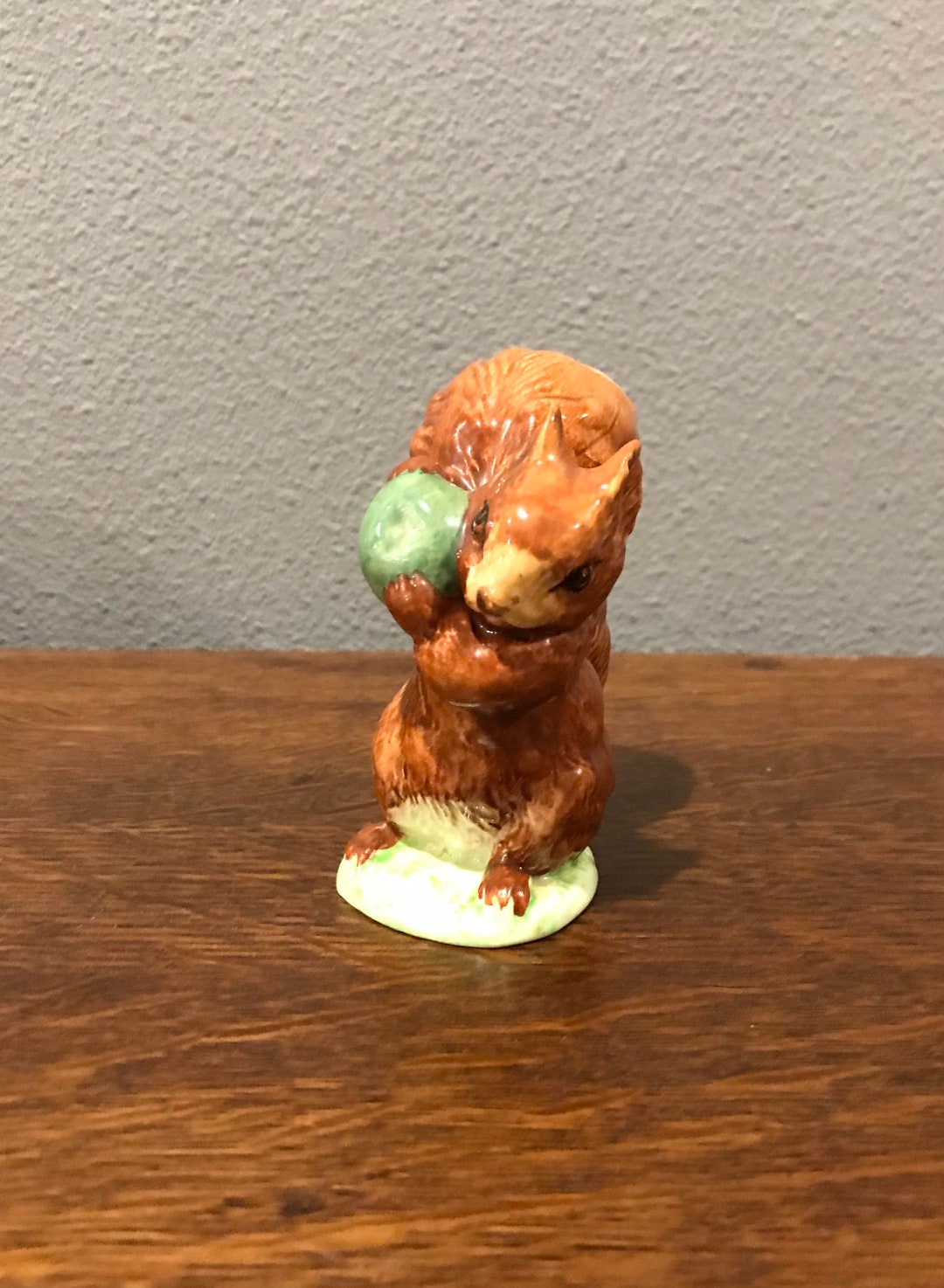 Squirrel Nutkin- Bp3a Beatrix Potter Figurine- Beswick, England - Etsy