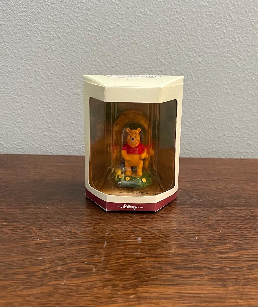 Disney’s Tiny Kingdom Winnie-the-pooh Figurine- Vintage Miniature Pooh ...
