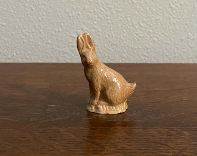 Vintage Wade England Whimsie Rabbit Collectable Animal Ornament English ...