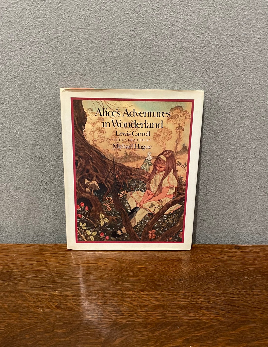 Illustrator Signed 1985 First Edition, First Printing of Alice’s ...