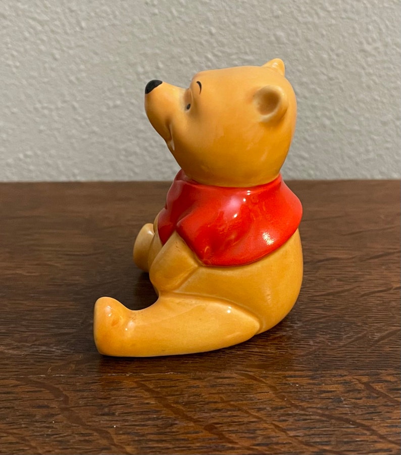 Beswick Disney Winnie the Pooh Figurine- Vintage Disney Pooh Beswick ...