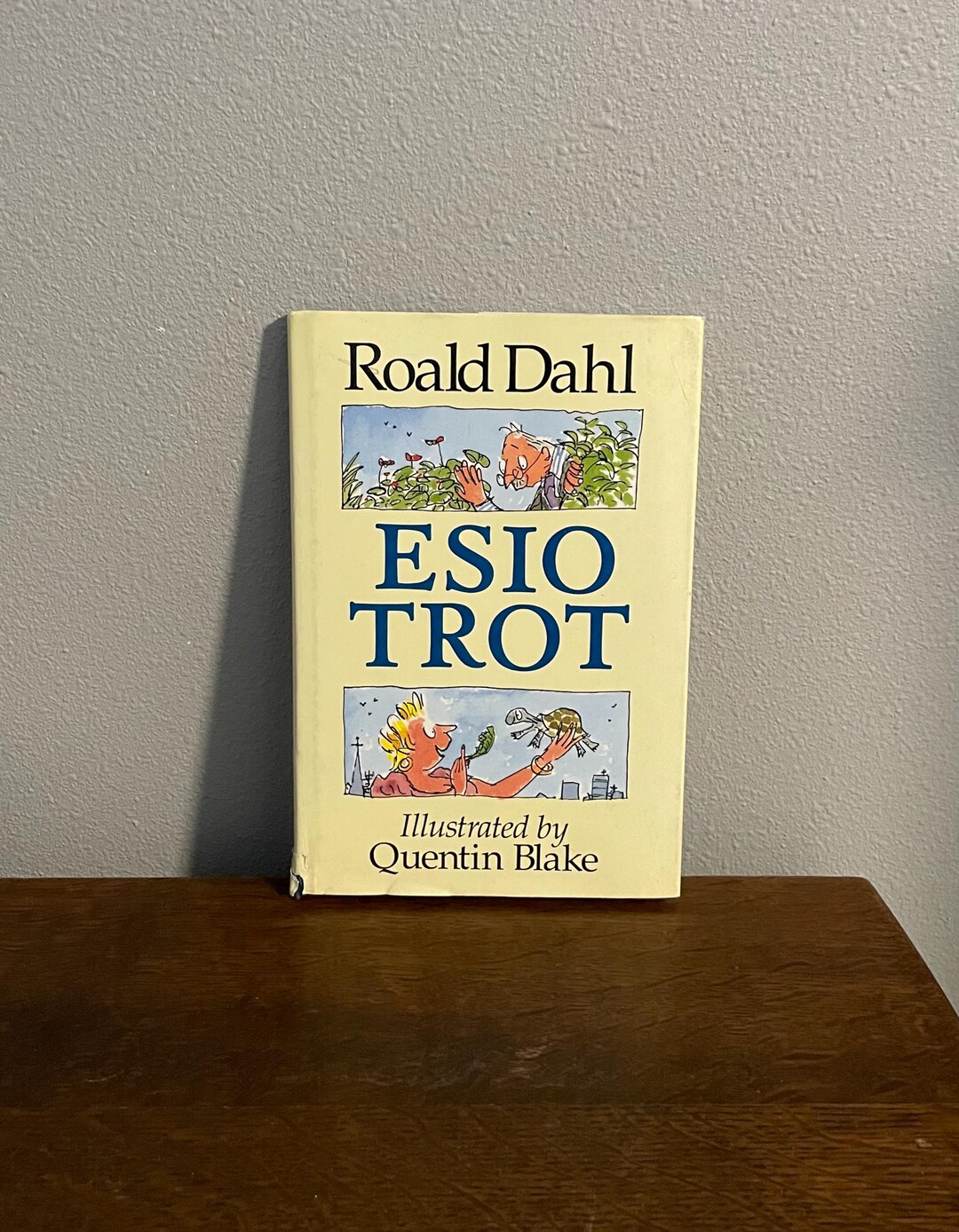 1990 First Edition, Fifth Printing of Esio Trot by Roald Dahl, With ...