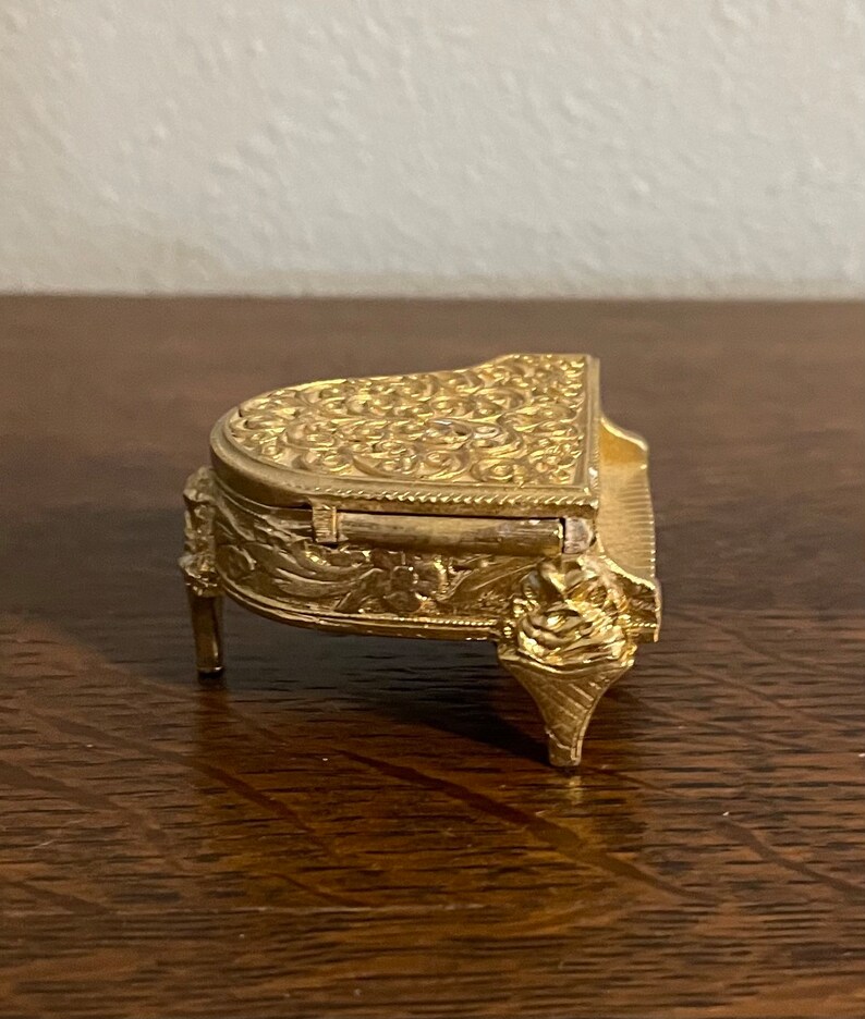 1970's Avon Grand Piano Perfume Compact Vintage Avon - Etsy