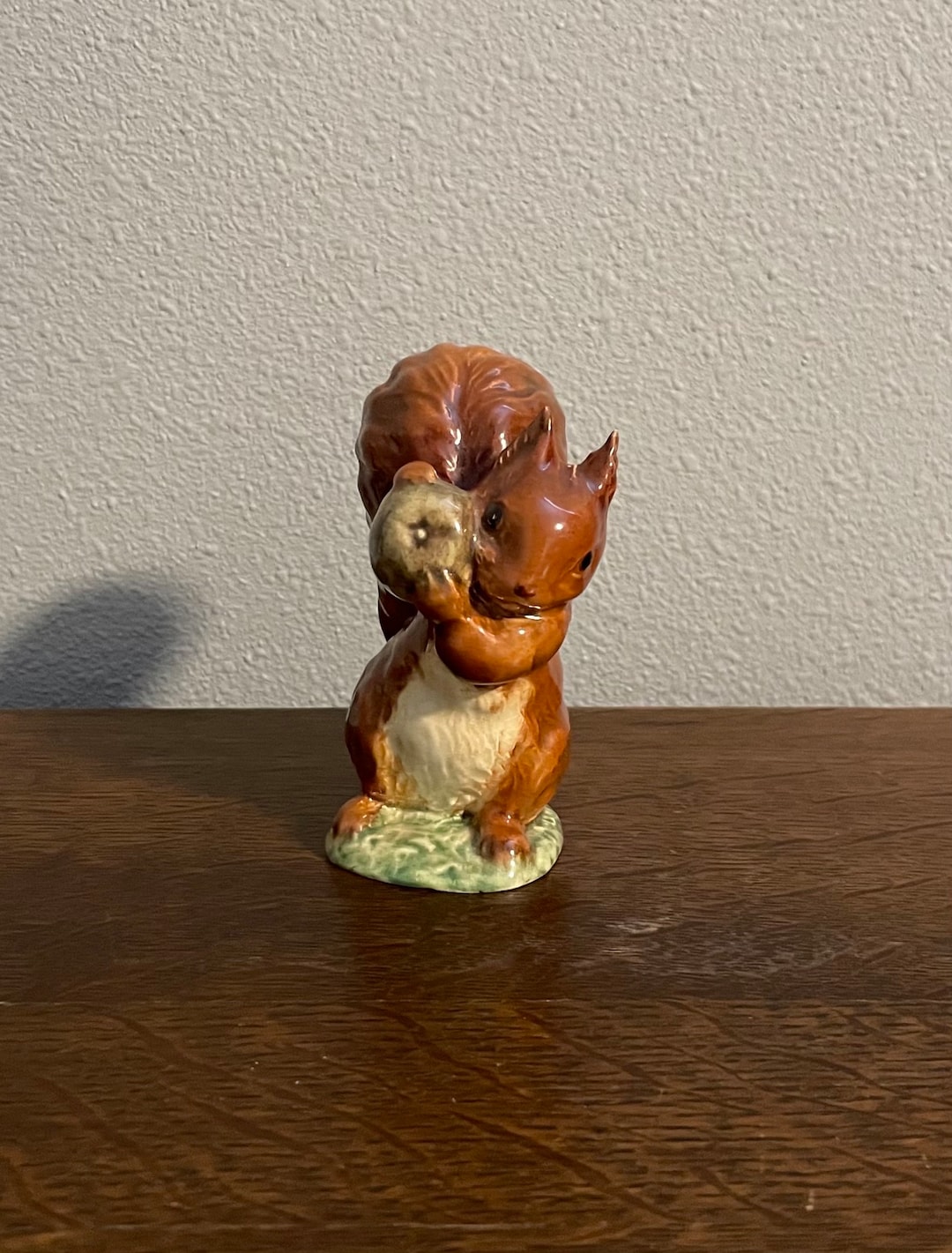 Squirrel Nutkin Bp1a Gold Circle Beatrix Potter Figurine Beswick ...