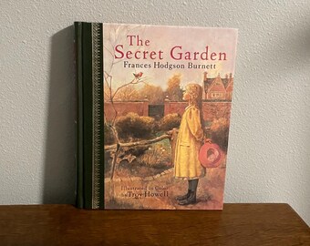 1987 Edition of the Secret Garden by Frances Hodgson Burnett ...