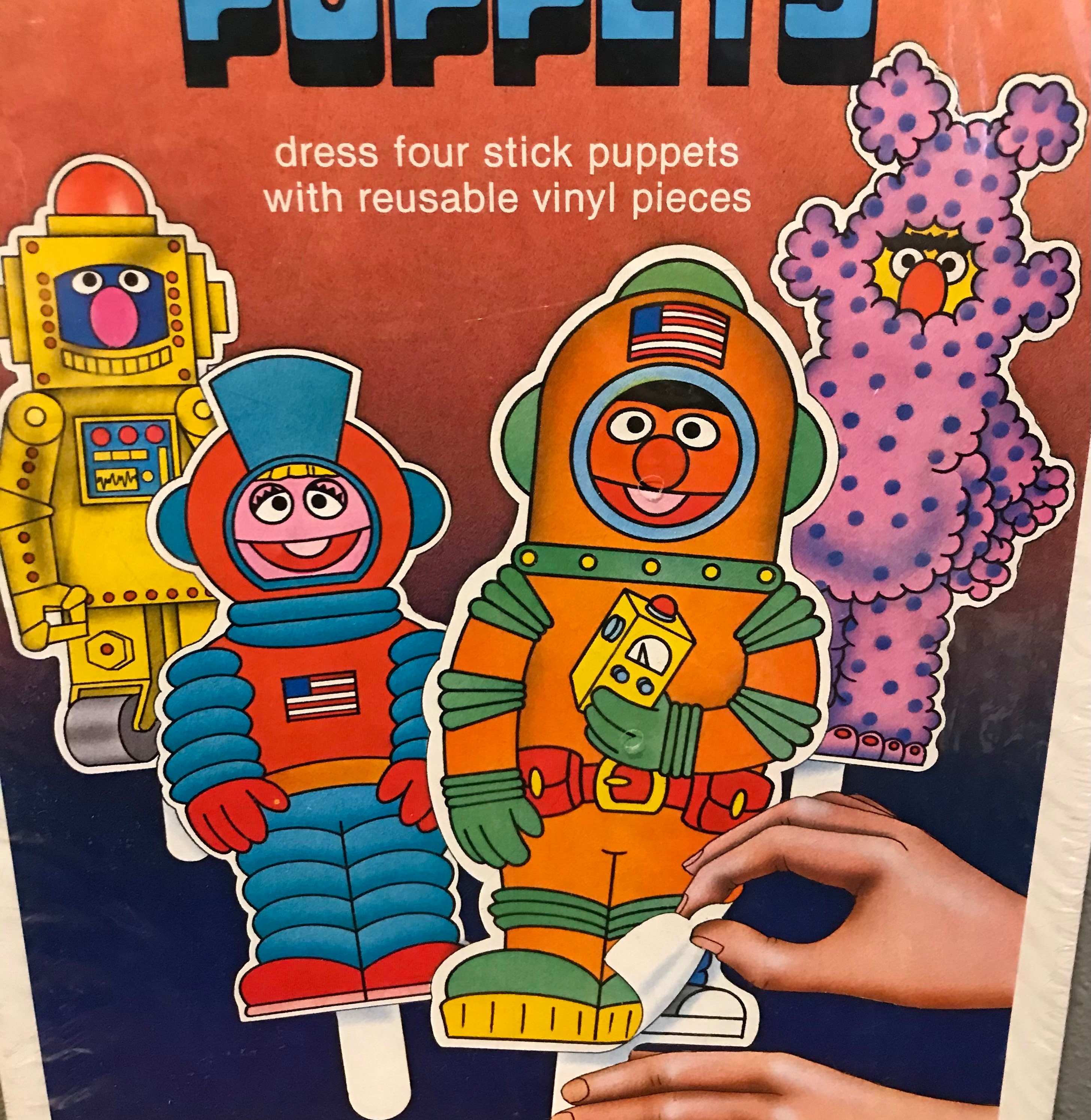 Sesame Street Put & Play Space Puppets Paper Dolls w Muppets 1981 ...