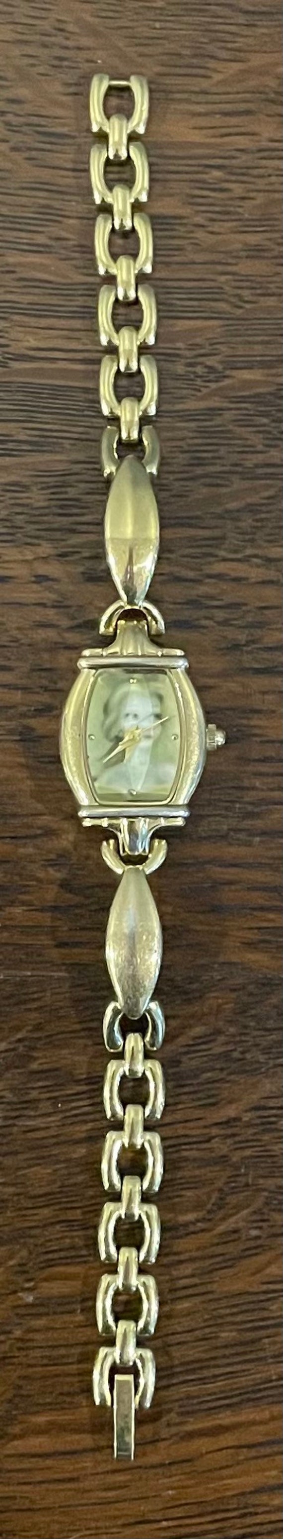 1990’s Disney Catalog Exclusive Belle Watch- Vintage … - Gem